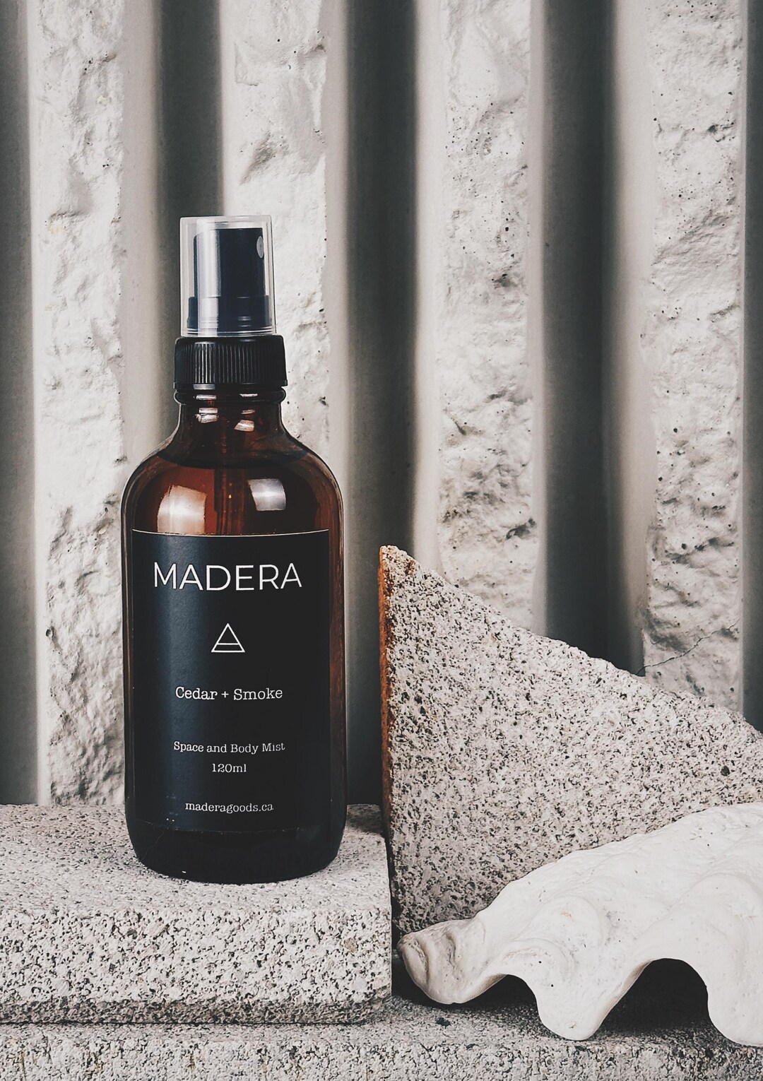 Cedar + Smoke Natural Space Mist - Etsy