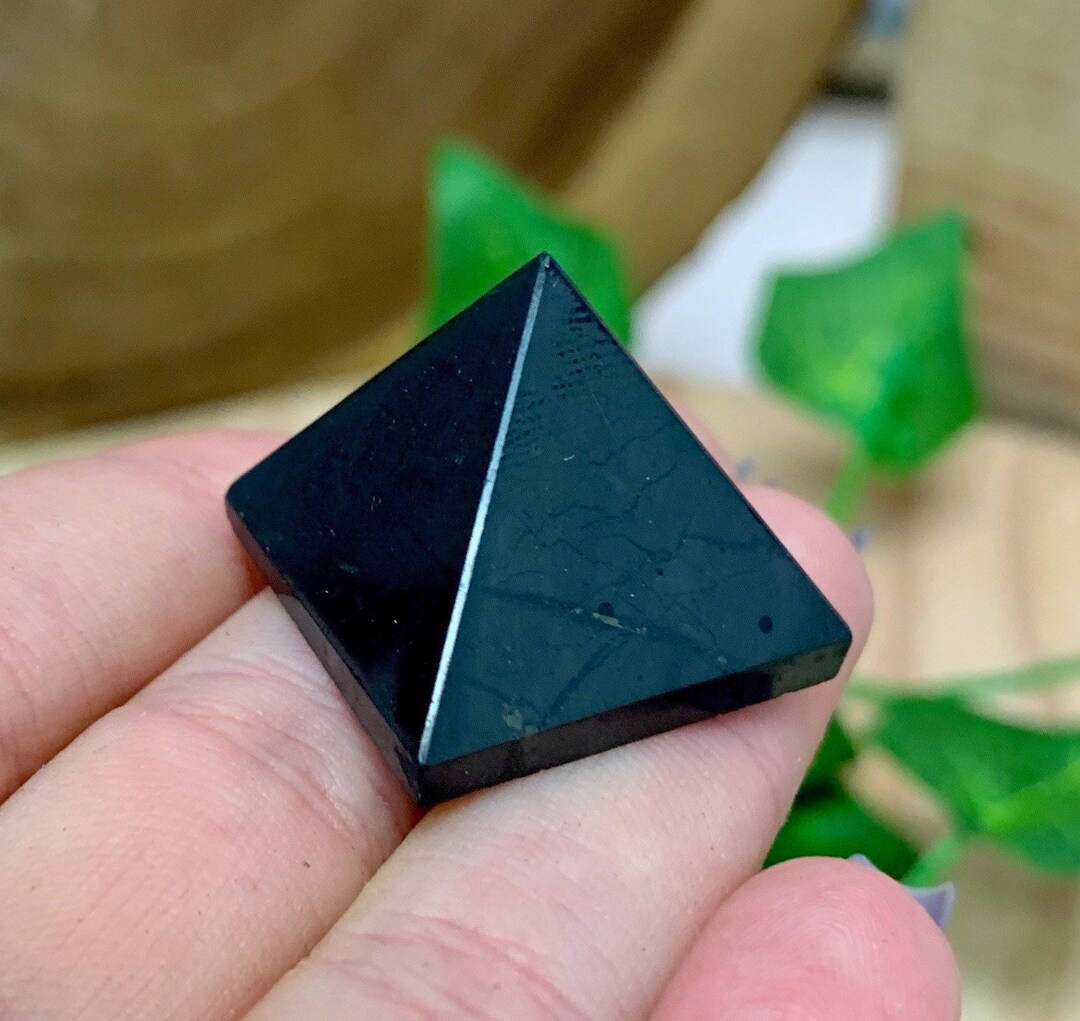 One Mini 1" Black Tourmaline Pyramid, Crystal Pyramid, Energy Pyramid ...