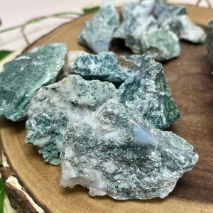 Rough Tree Agate Chunk, Beautiful Garden Green Grounding Energy ...
