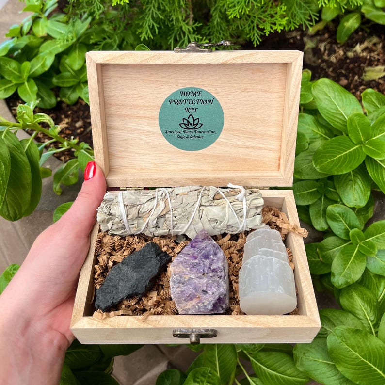 Home Protection Kit – Sage, Tourmaline, Selenite & Palo Santo Set ...