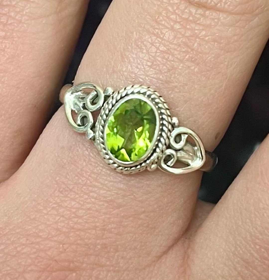 Oval Curl Peridot Sterling Silver Ring, Genuine Peridot Stackable Ring ...