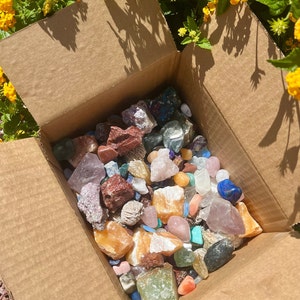 Insane Deal 20 Lbs of Assorted Mix of Rough & Tumbled Stones at ...