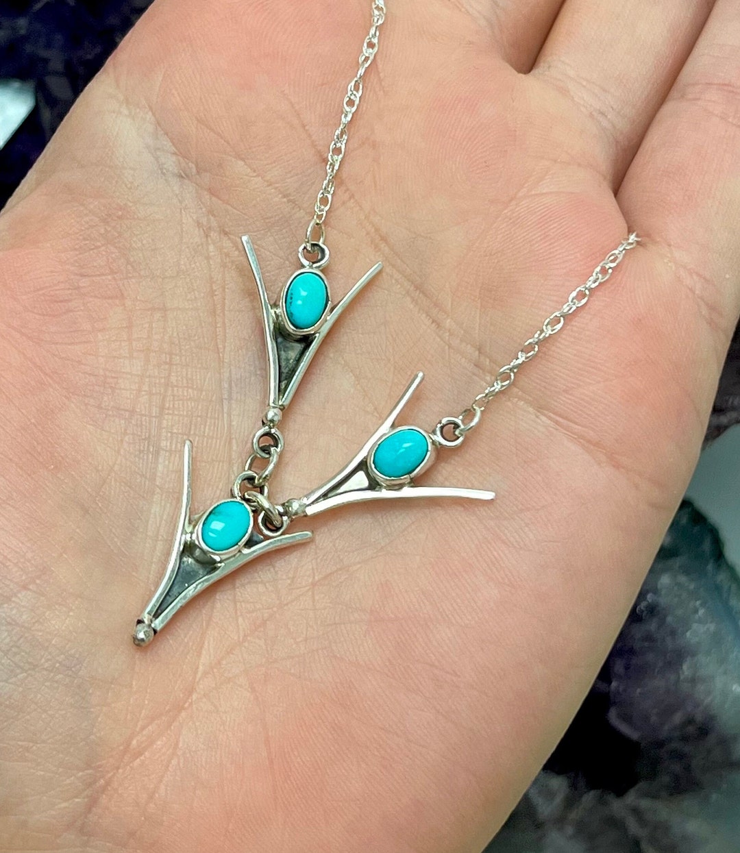Sleeping Beauty Turquoise Arrow Design Statement Necklace on 18" Chain ...