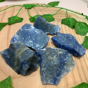 Rough Blue Quartz Chunk, Raw Tumbler Stone, Communication Stone, Throat ...