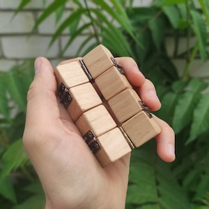 EDC Fidget Toy, Wood Infinity Cube, Stim Toy Adult, Autism and Dementia ...