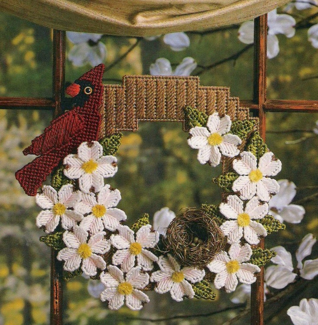 Plastic Canvas Digital PDF Pattern Cardinal Wreath - Etsy