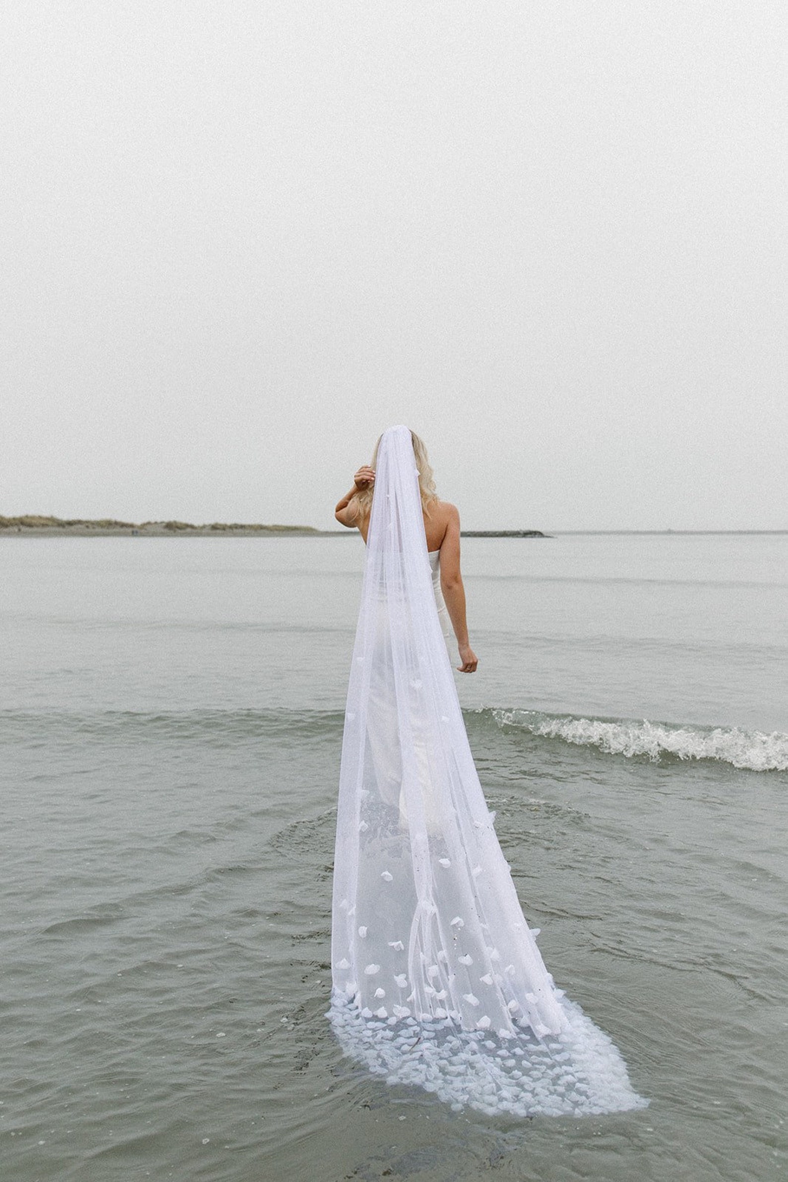 BRIDGET // 3D Flower Detail Cathedral Long Veil Unique | Etsy