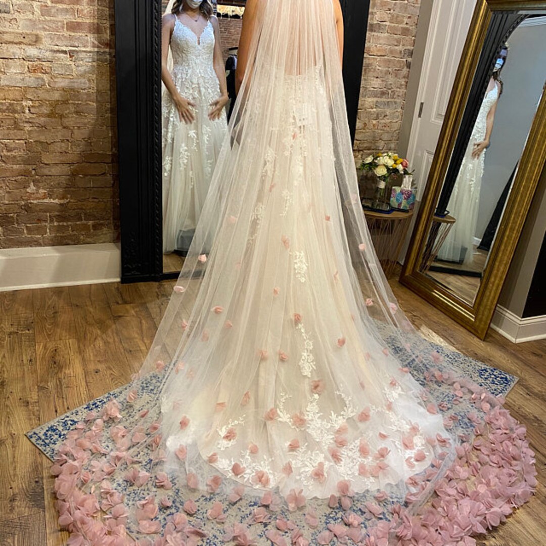 BRIDGET Blush // Pink 3D Flower Detail Cathedral Long Veil - Etsy