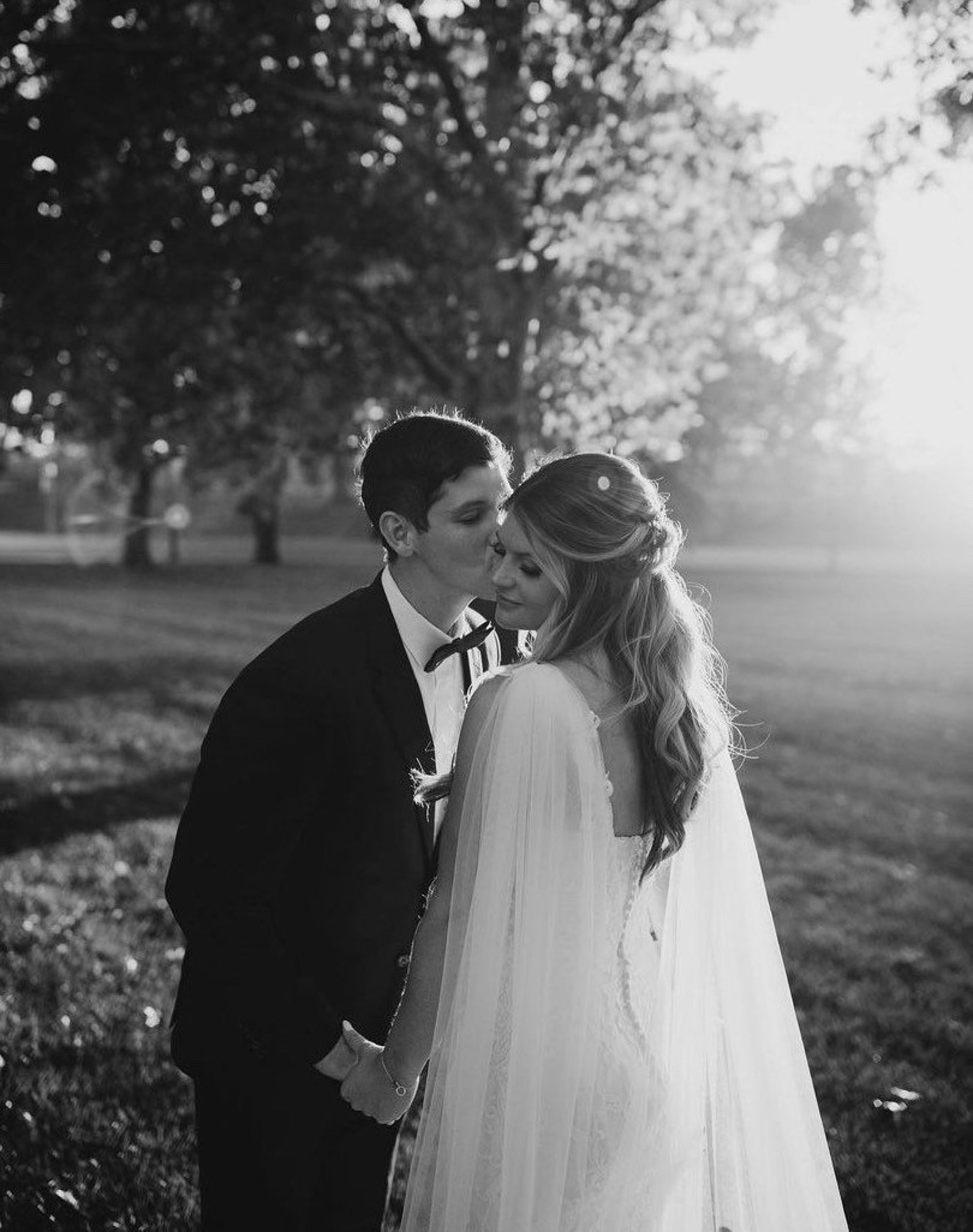 AIDA READY to SHIP Tulle Wedding Cape wedding Bridal Shoulder - Etsy Canada