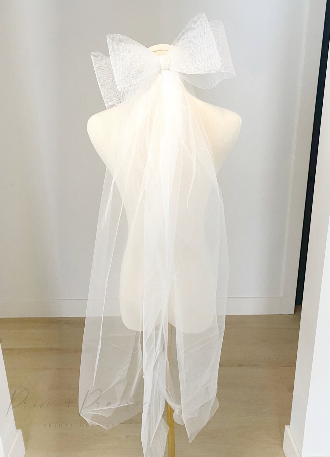 Bow Veil Bridal Bow Veil Clip on Bow Bachelorette Veil Bow Veil Wedding ...