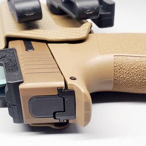 P365 XL IWB Holster With Tuckable Clips and Concealment Wing - Etsy