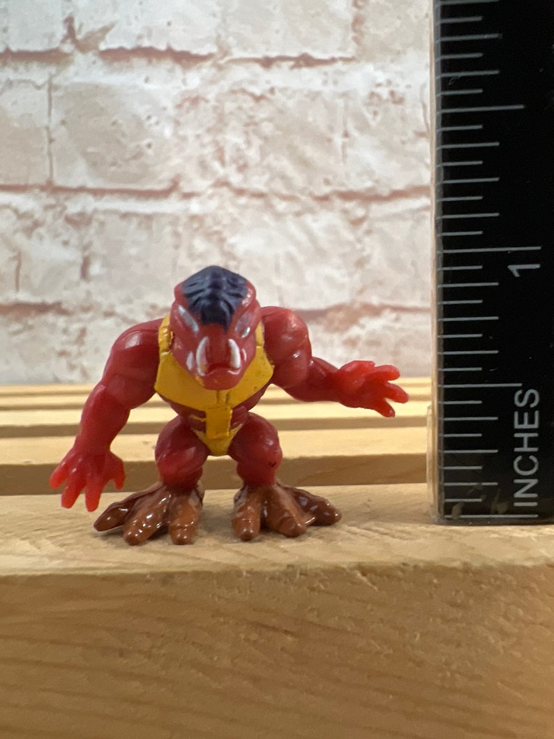 Vintage 1997 Fistful of Aliens RED Alien Mini 1 Action Figure - Etsy ...