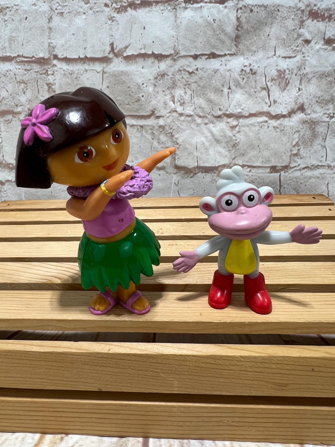 Lot of 2 Hawaiian Hula Dora the Explorer and Boots the Monkey Mini ...