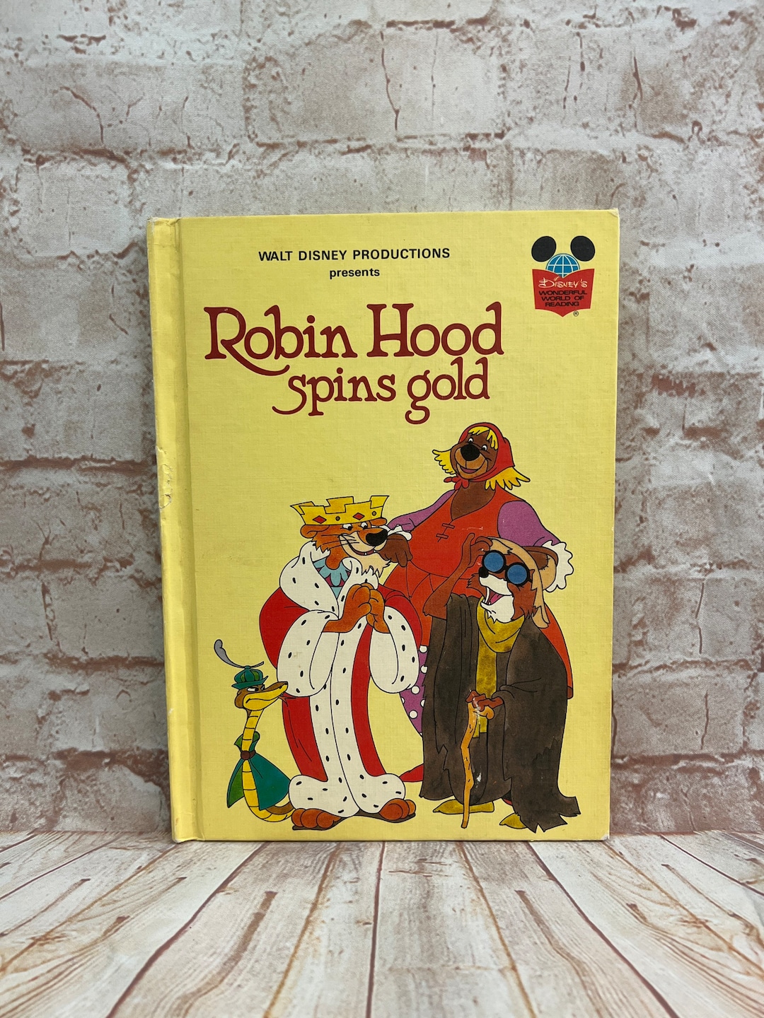 Vintage 1979 Disney Wonderful World of Reading Robin Hood Spins Gold ...