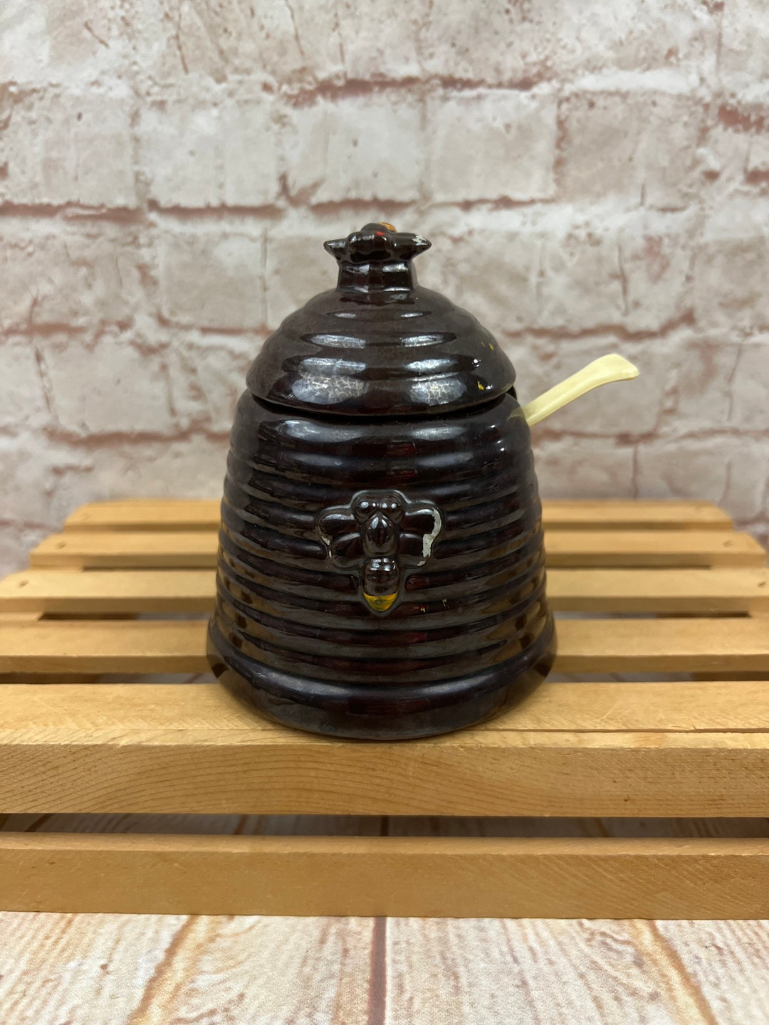 Vintage Japan Redware Bee Hive Sugar Bowl With Spoon and Lid Ceramic ...