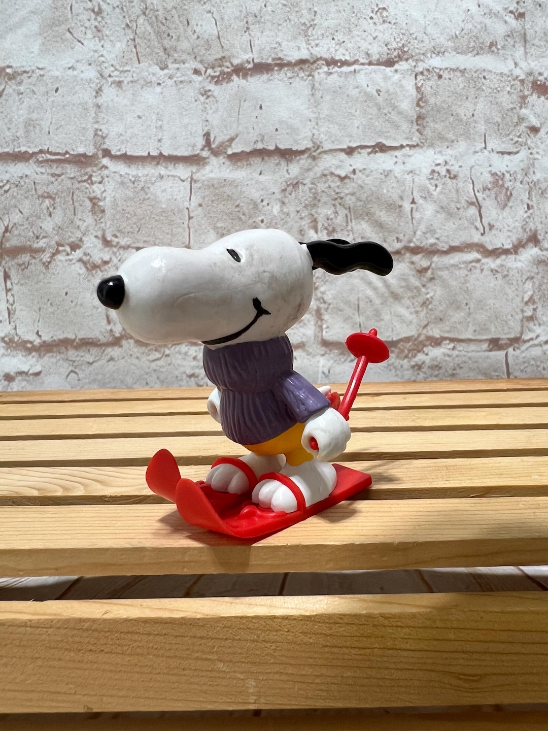 Vintage Peanuts Snoopy Skiing Mini PVC Miniature Action Figure Toys ...