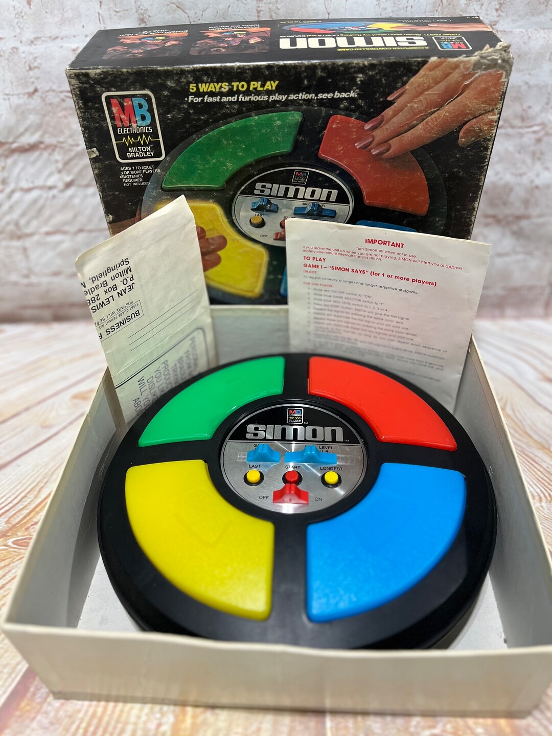 Vintage 1978 Simon Electronic Memory Game by Milton Bradley Tested ...