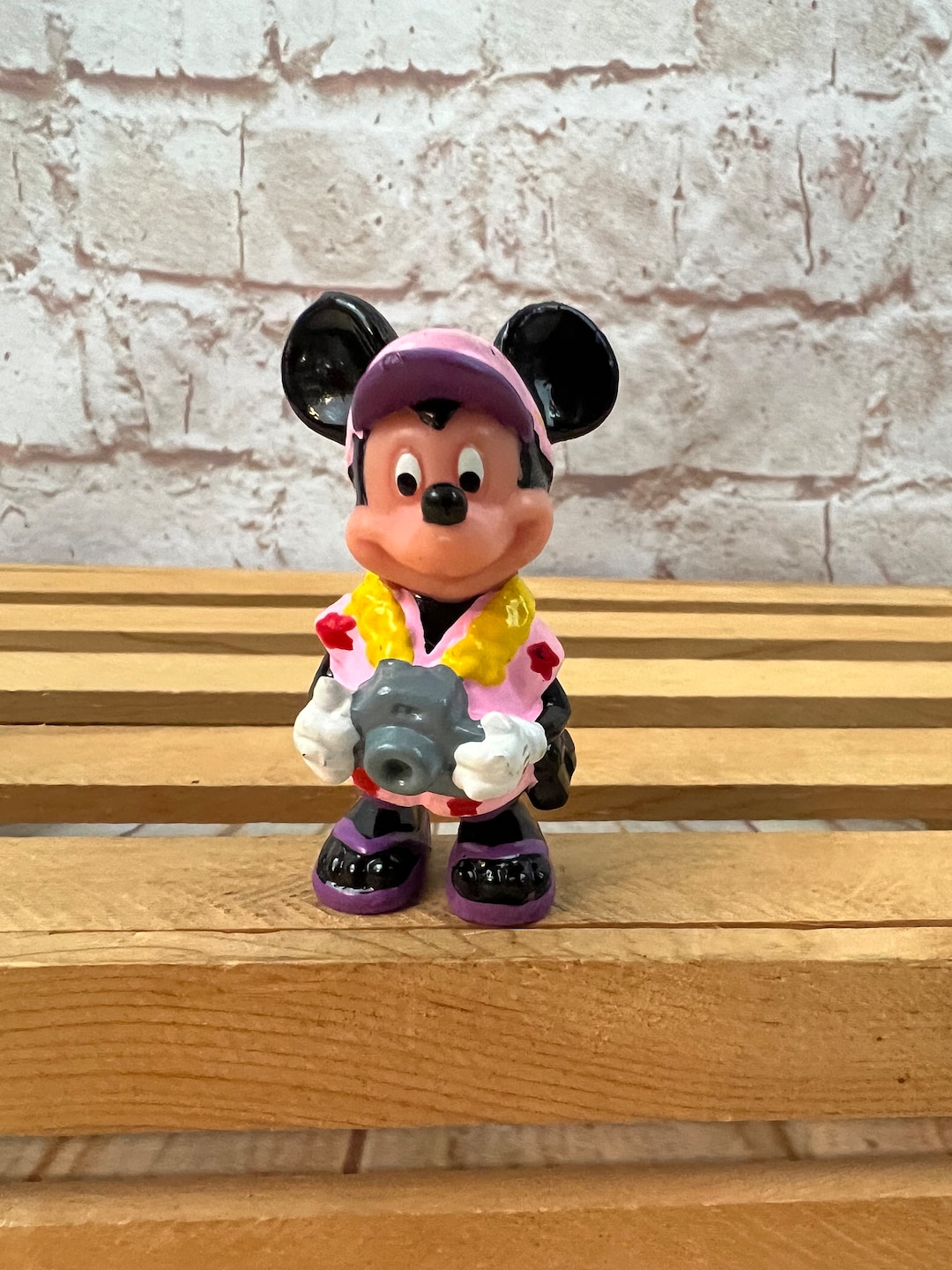 Vintage Disney Mickey Mouse Tourist With Camera Mini PVC Miniature 2 ...