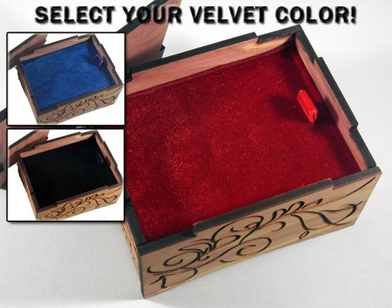 Aromatic Red Cedar Windup Music Box W/velvet Tray canon | Etsy