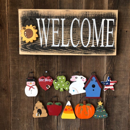 Mini Welcome Vertical in Black - Etsy