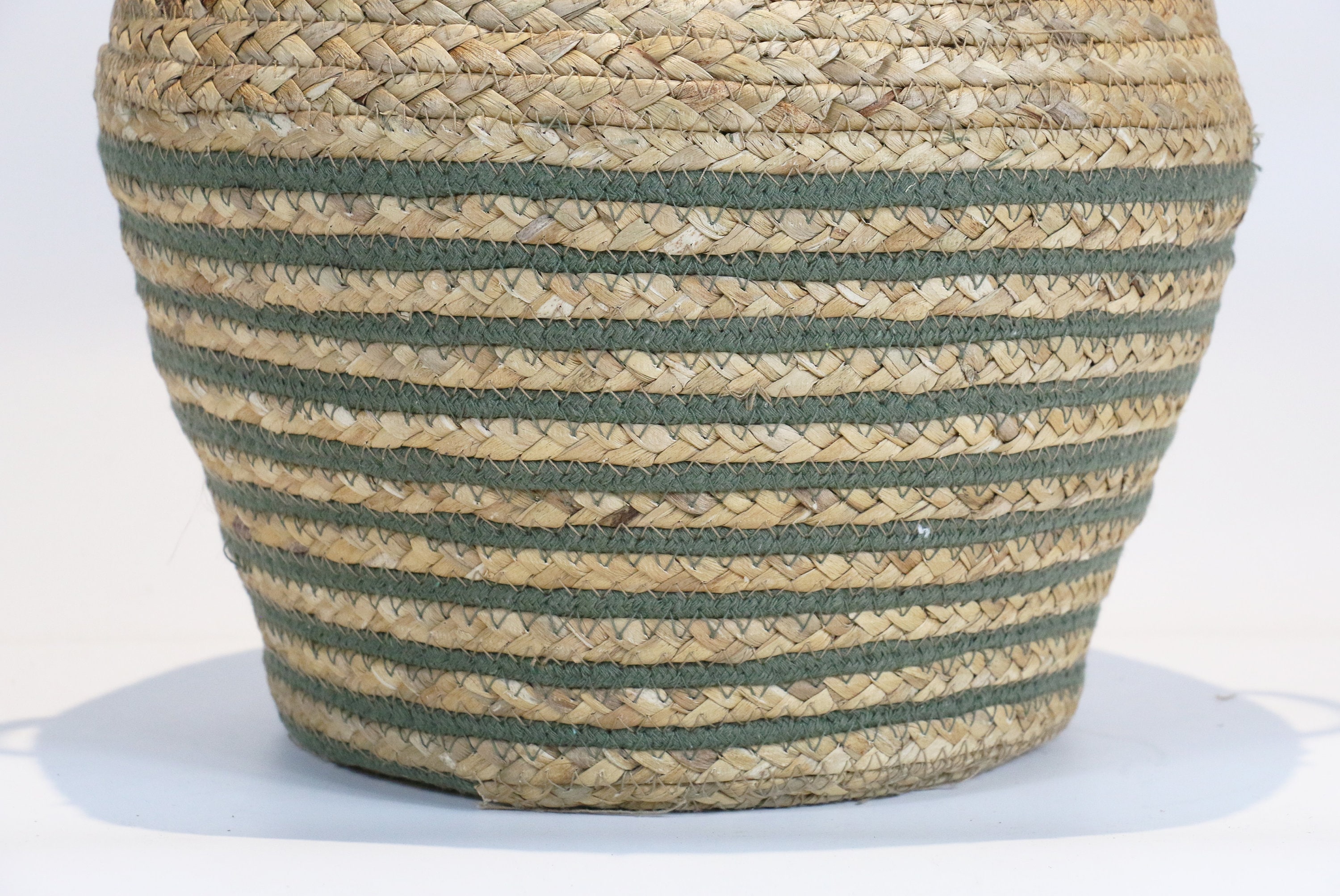 Chic hand-woven natural straw basket with handles foldable | Etsy