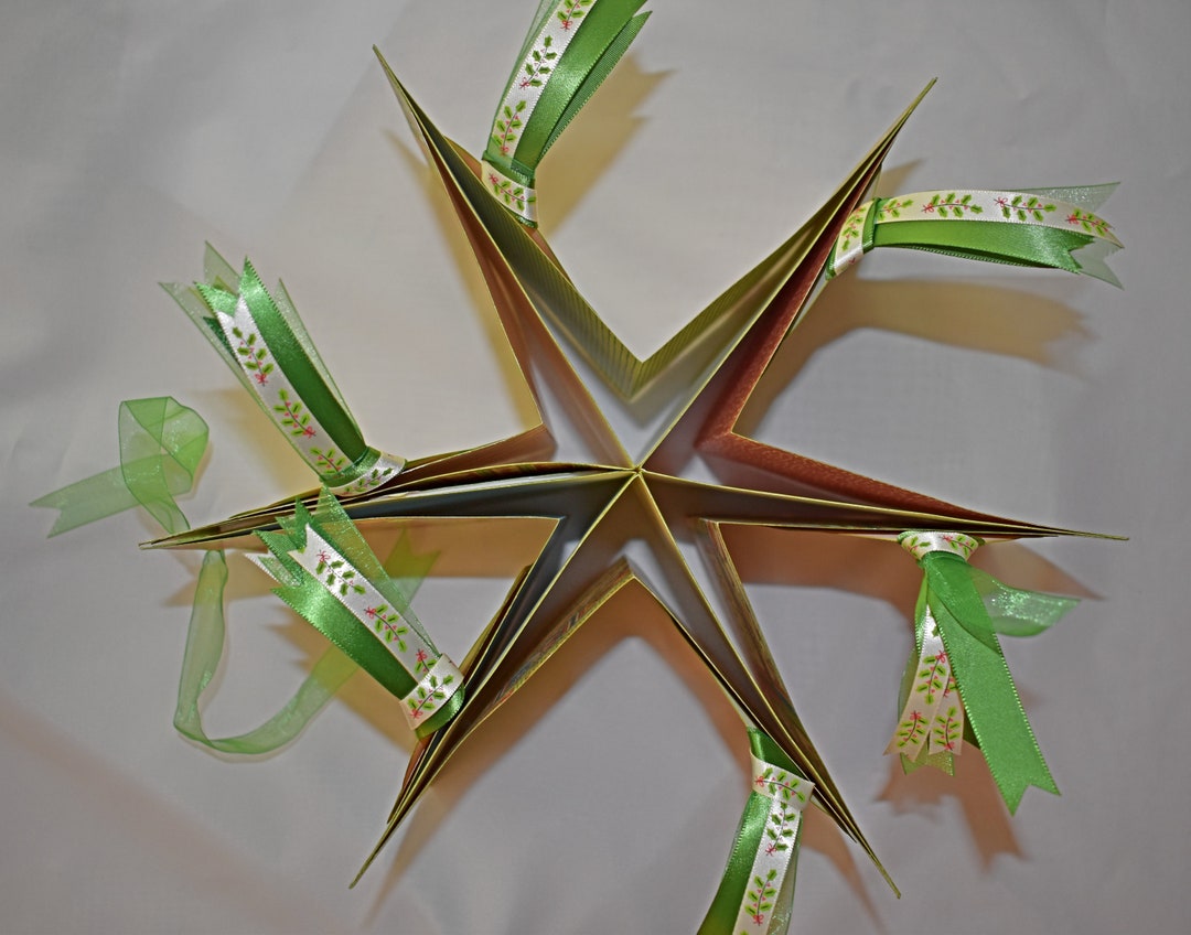 Star Mini Album - Christmas Magic - Christmas Mini Album - Photo Album ...