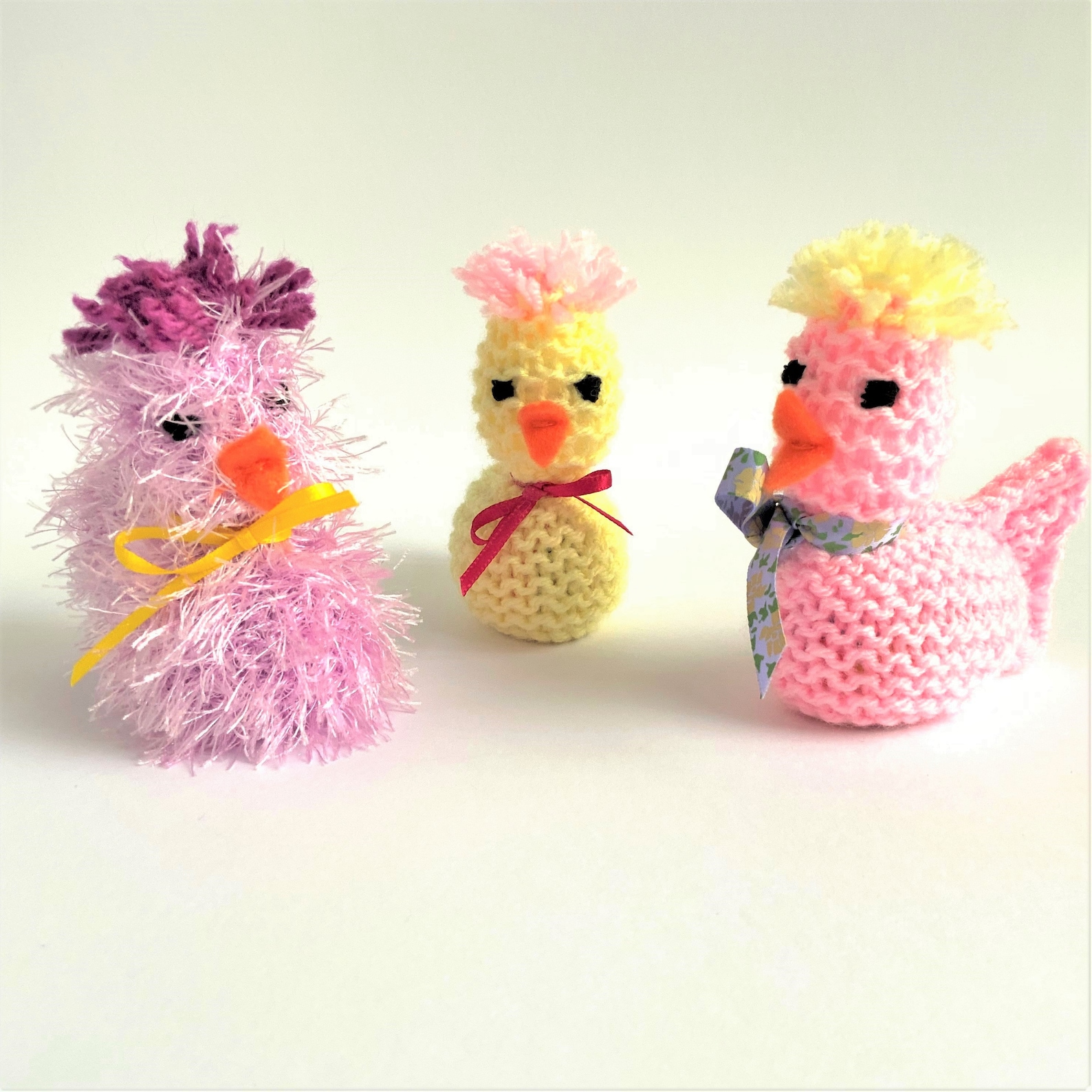 Knitting Pattern 'funky Easter Chicks' Easy Easter - Etsy