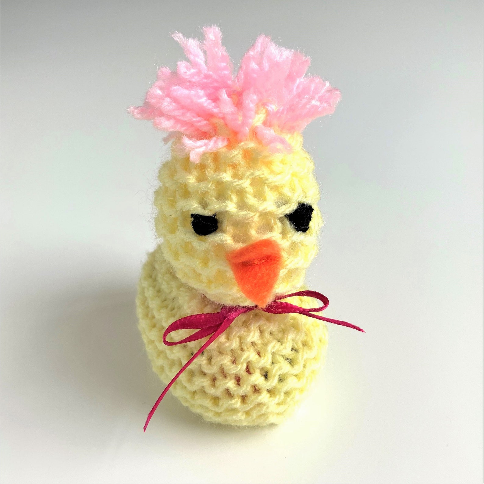 Knitting Pattern 'funky Easter Chicks' Easy Easter - Etsy