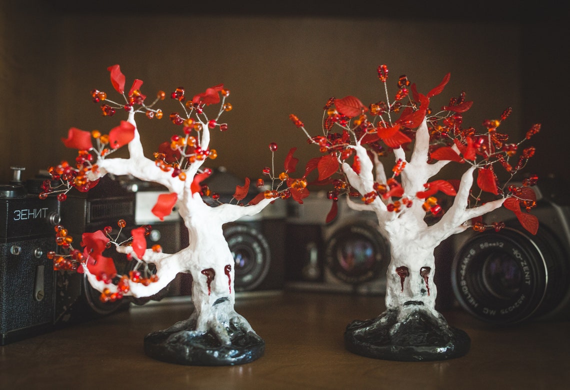 Mini Weirwood Heart Tree Game of Thrones request Custom - Etsy