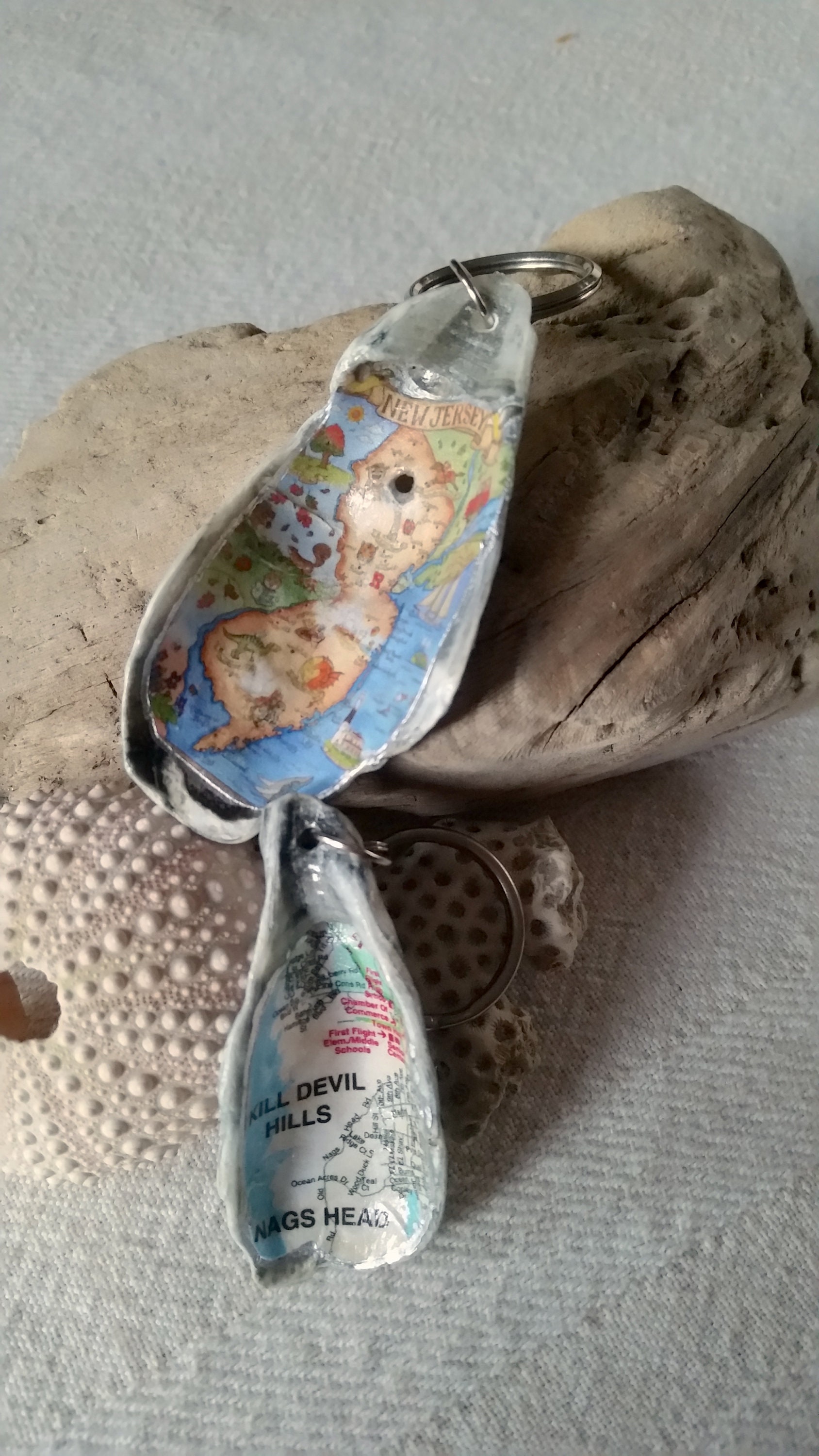 CUSTOM Keychain With Outer Banks Oyster Shell and Personalized | Etsy