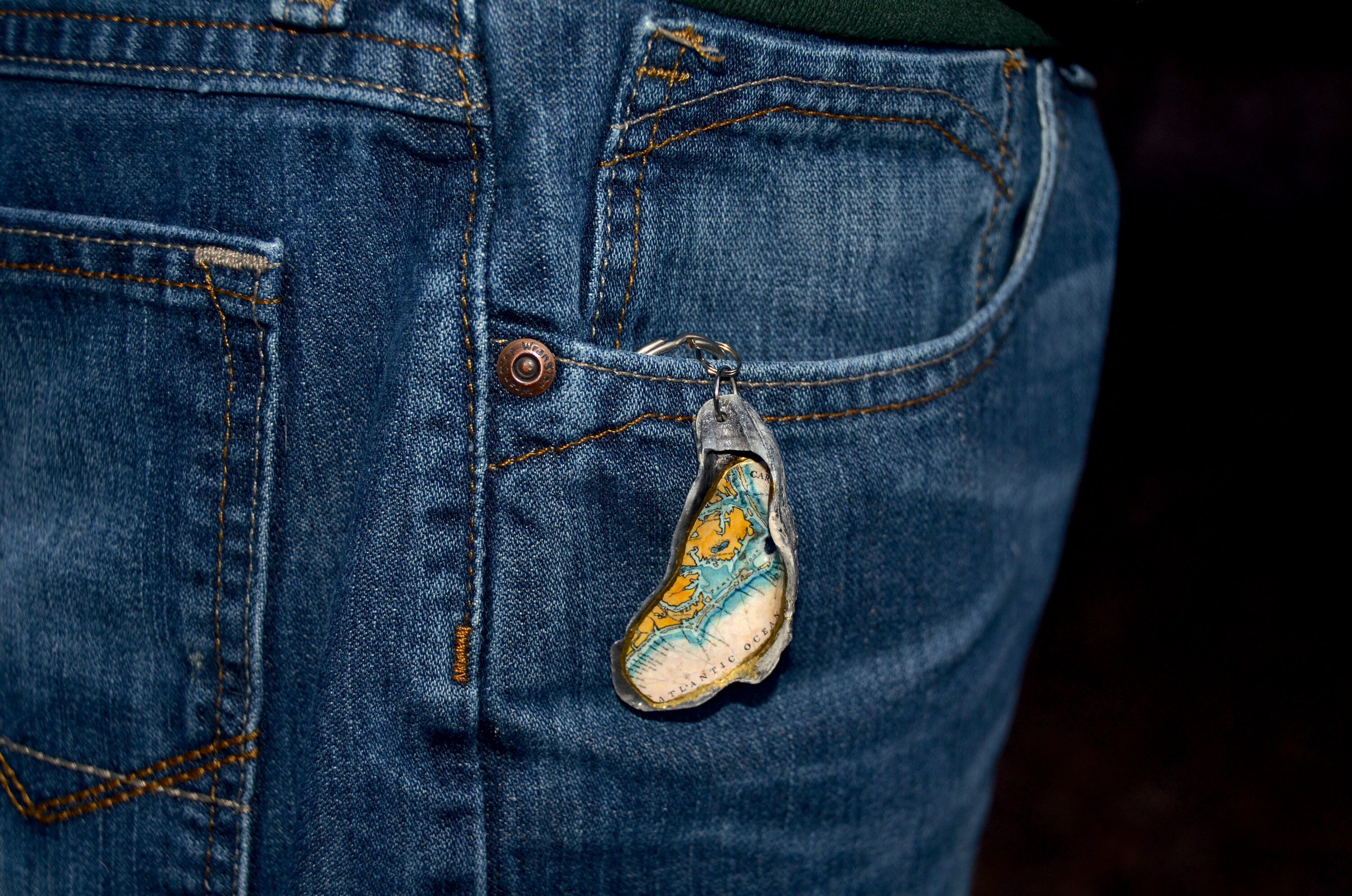 CUSTOM Keychain With Outer Banks Oyster Shell and Personalized | Etsy