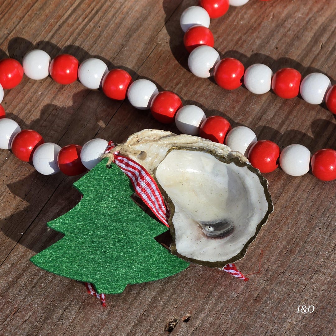 Oyster Holiday Garland - One Shell - Green Felt Christmas Tree & Jute ...
