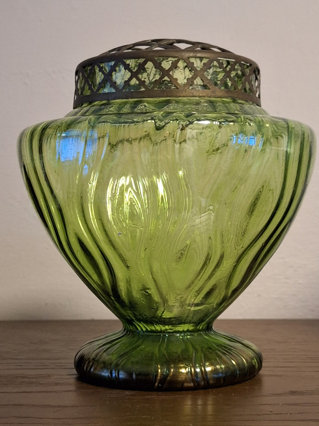 Kralik Art Nouveau Green Iridescent Glass Posy/rose Bowl Vase - Etsy UK