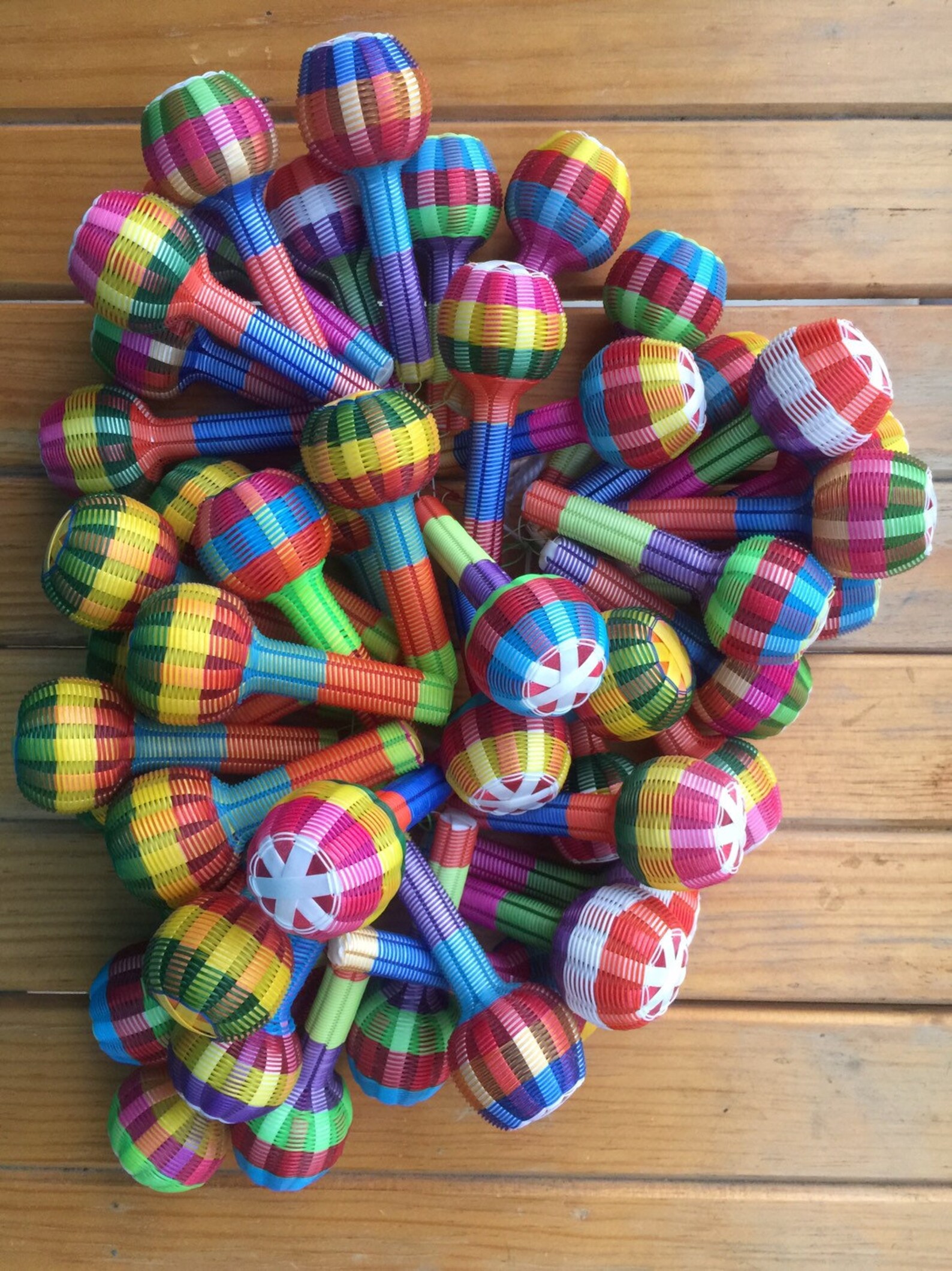 Mexican Maracas Wedding Noisemakers X 12 | Fun Wedding Favours for ...