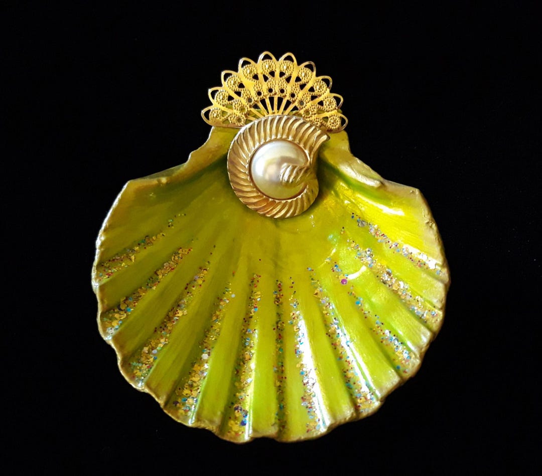Iridescent Lime Green Scallop Shell Ring Dish Trinket Tray With Glitter ...