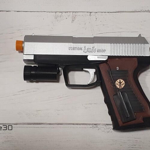 Leon Kennedy Kendo Silver Ghost Resident Evil 3D Printed - Etsy Sweden