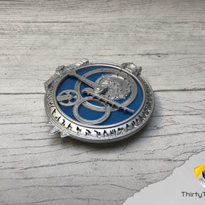 Trollhunters Amulet of Daylight / Eclipse, Thin Design, Troll Language ...