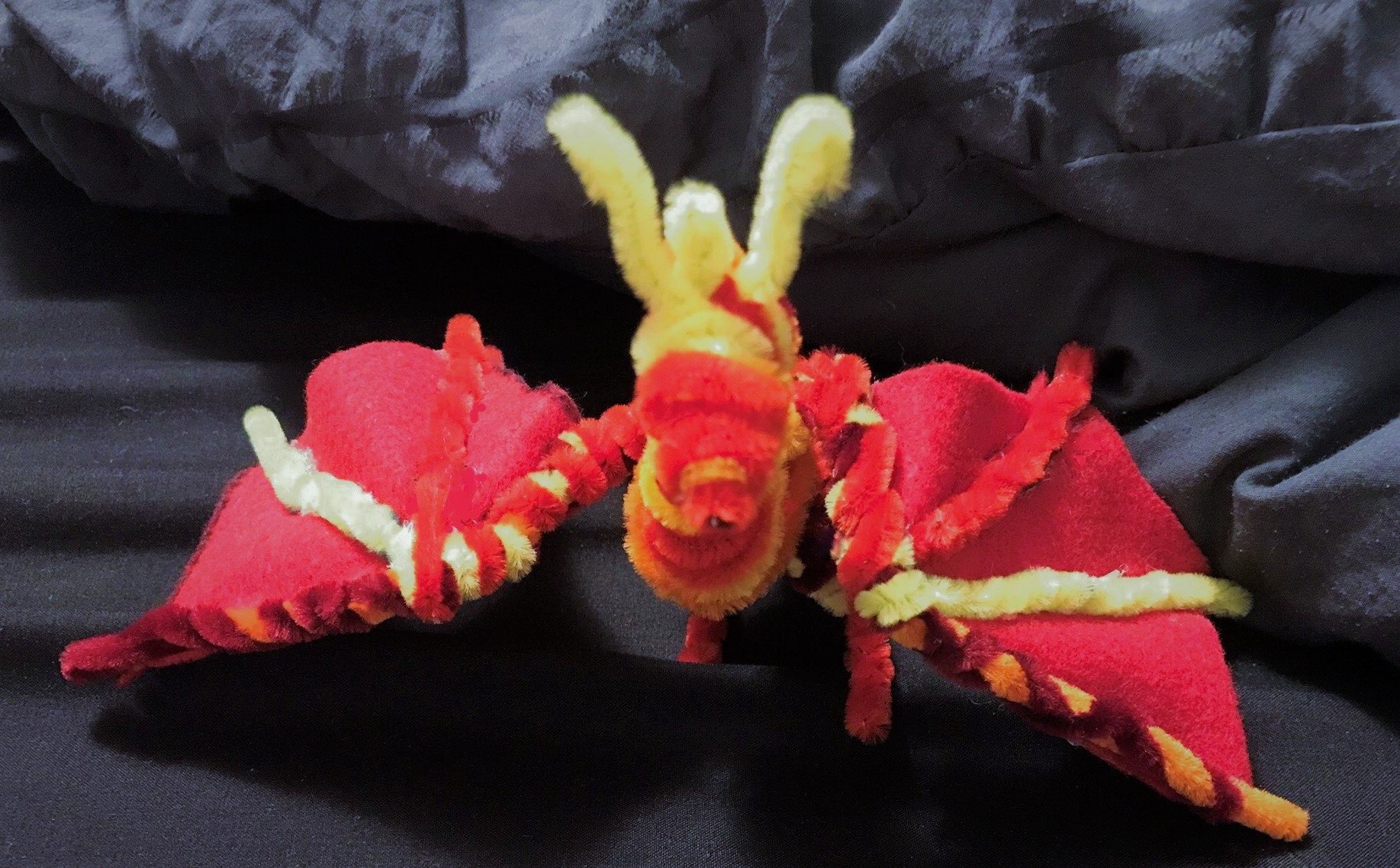 Pipecleaner Dragon Model/toy With Retractable Felt Wings - Etsy