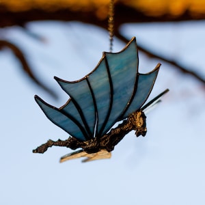 Blue Glass Dragon, Stained Glass Dragon, Halloween Geeky Home ...