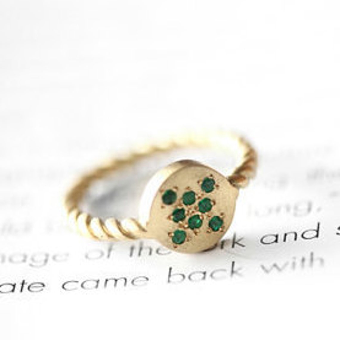 Emerald Gold Ring With 8 Emeralds in 14K Yellow Gold - Etsy