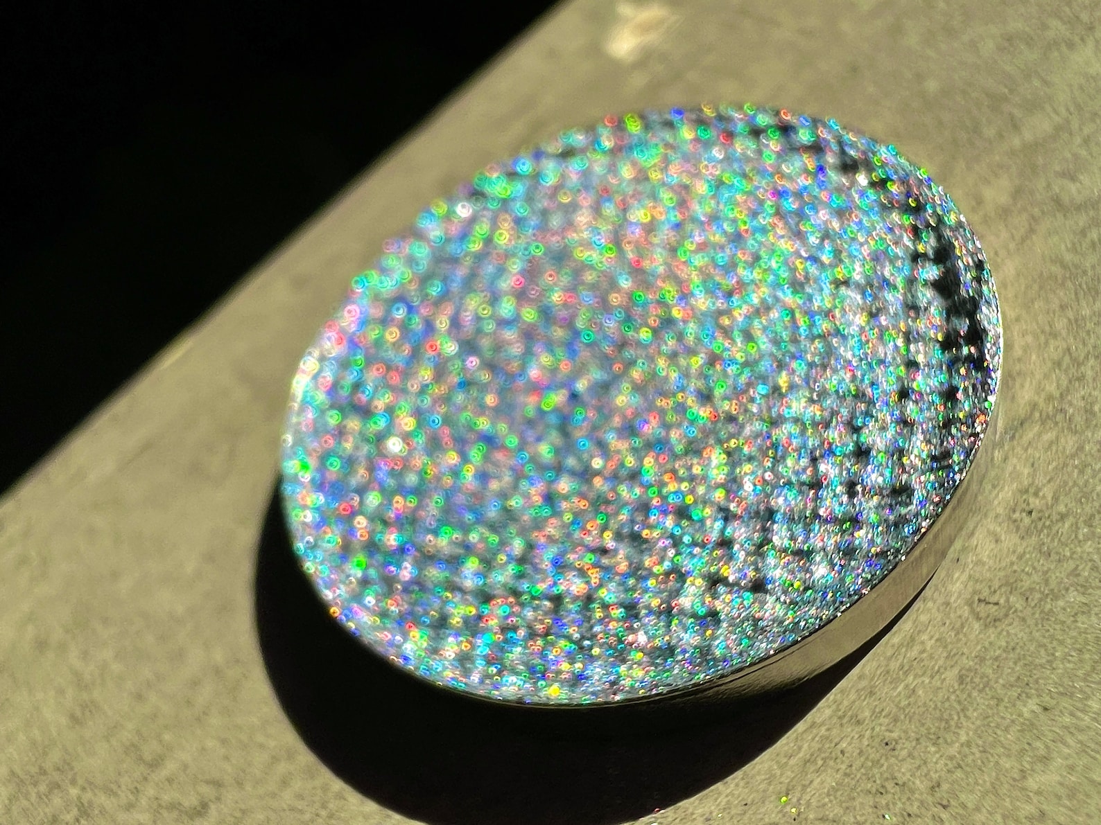 HELLO HOLO. Holographic Pigment Pressed. Preorder - Etsy