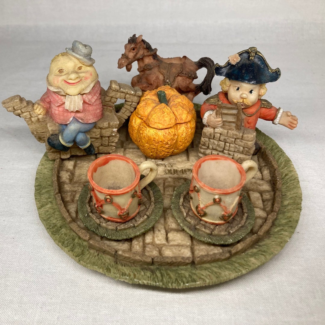 Vintage Humpty Dumpty Mini Tea Set Figurines - Etsy