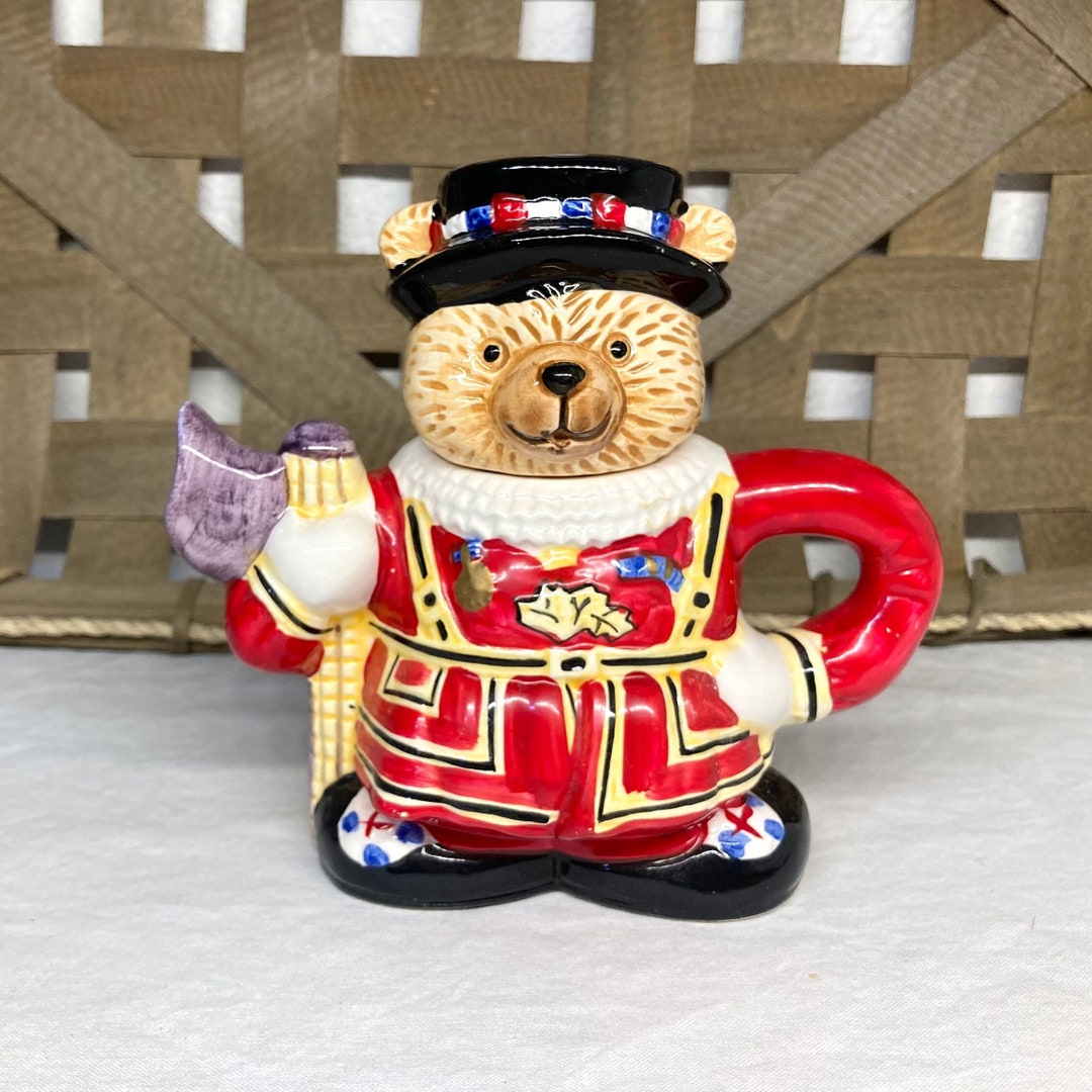 Rare Vintage Beefeater Porcelain English Bear Teapot - Etsy