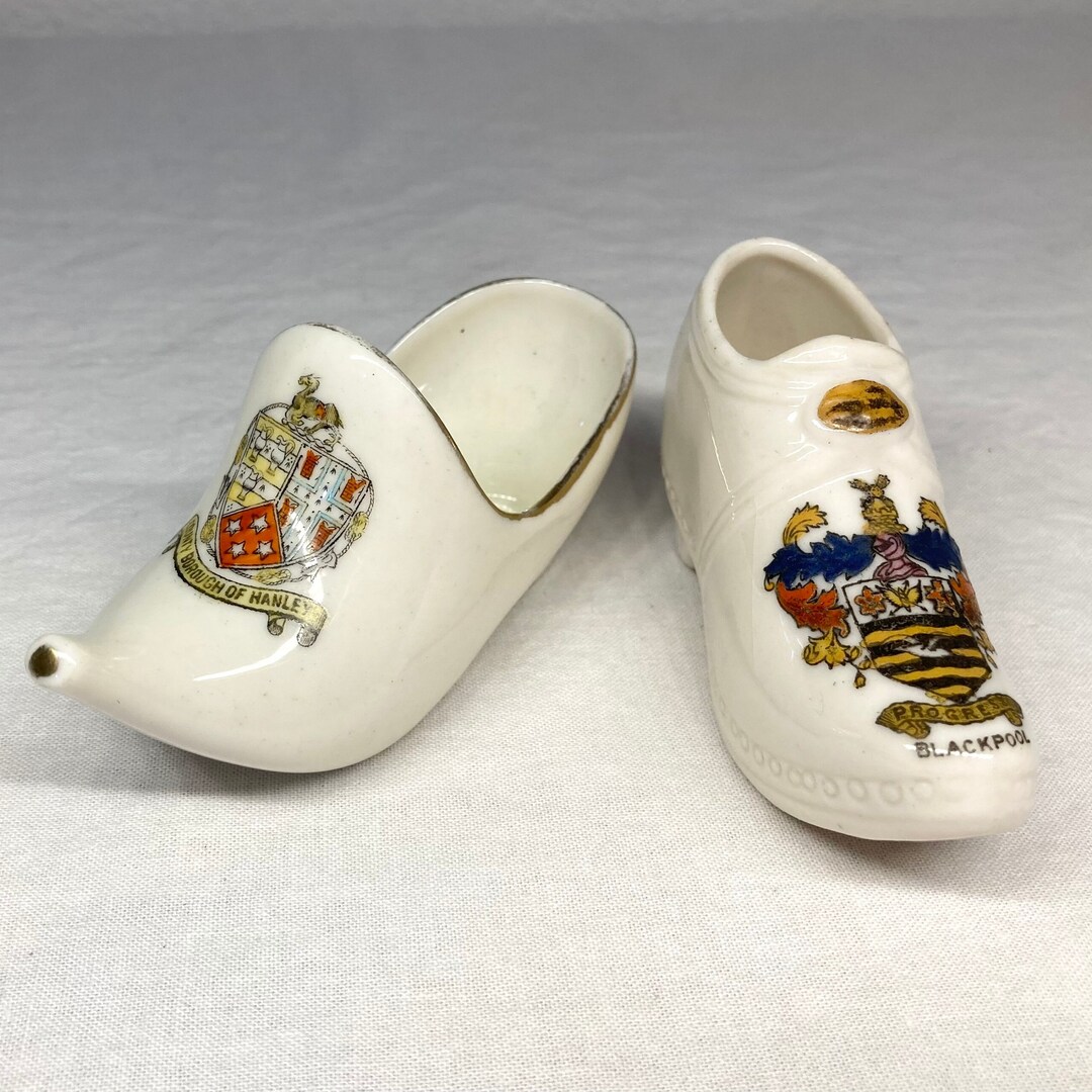 Vintage Willow Art and Dutch Crestware Souvenir Porcelain Shoes - Etsy