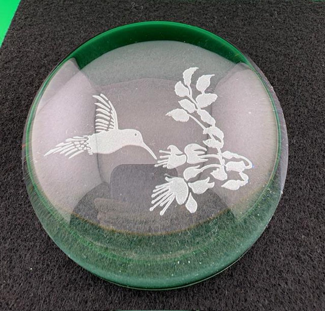 Vintage Crystal Hummingbird Reverse Etched Paperweight - Round Dome ...