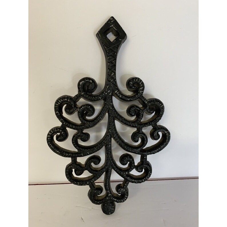 Vintage Wilton Kitchen Family Tree Trivet Iron - Etsy