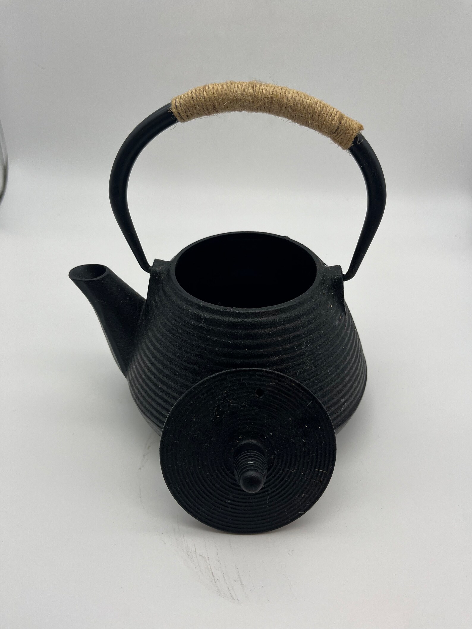 Cast Iron Black Ribbed Tea Pot Teapot Tea Kettle Enamel With Lid and ...