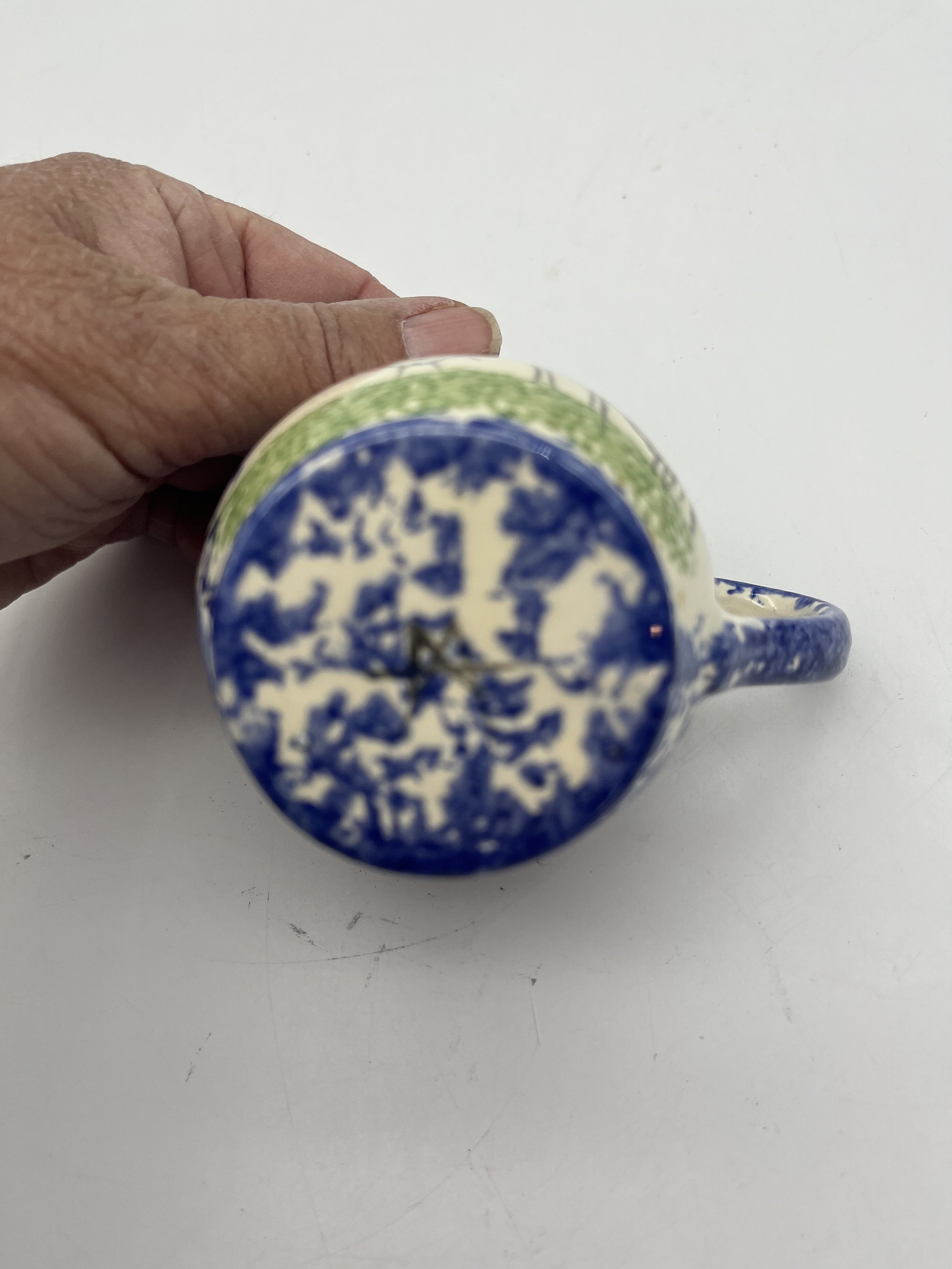 Molly Dallas Co Spatterware 4 Piece Set Blue/white Napkin Holder ...