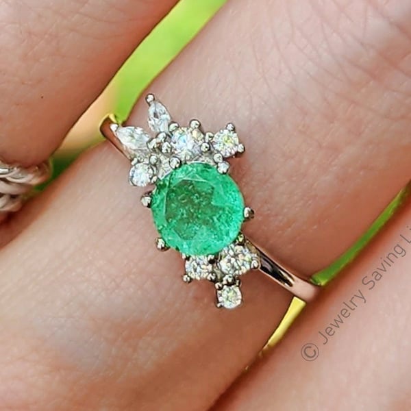 Bright Emerald Green - Etsy