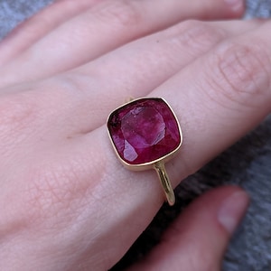 Large Natural Ruby Bezel Ring, 5 Ct Ruby Ring That Touches Skin ...